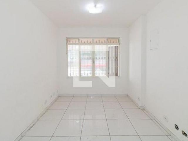 Casa à Venda Vila Constança, 4 Quartos, 220 m2