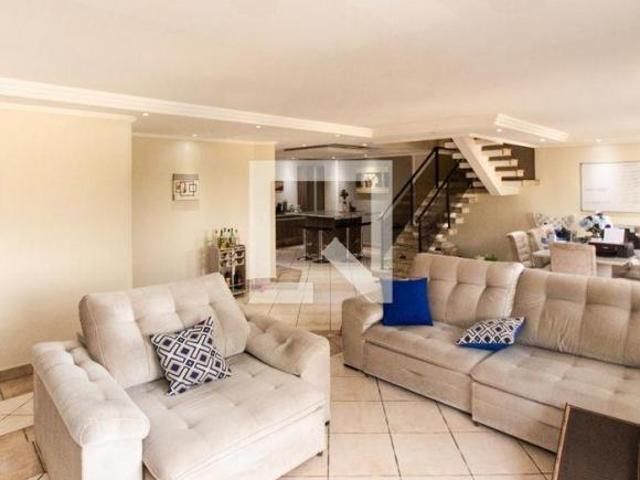 Casa à Venda Vila Constança, 4 Quartos, 375 m² São Paulo