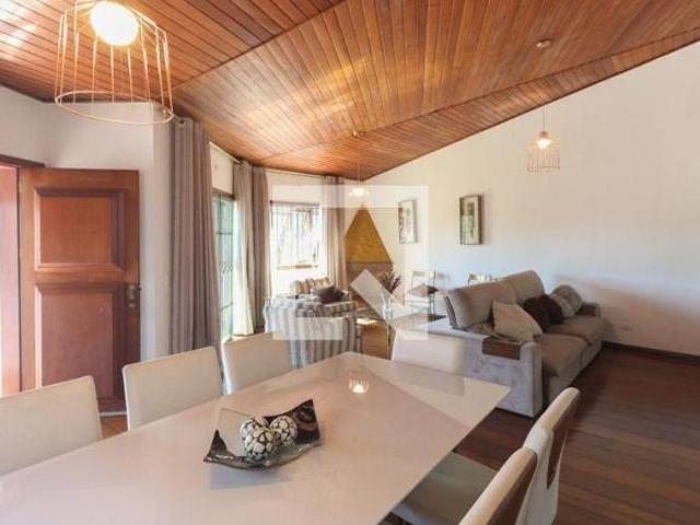 Casa à Venda Vila Constança, 4 Quartos, 325 m2