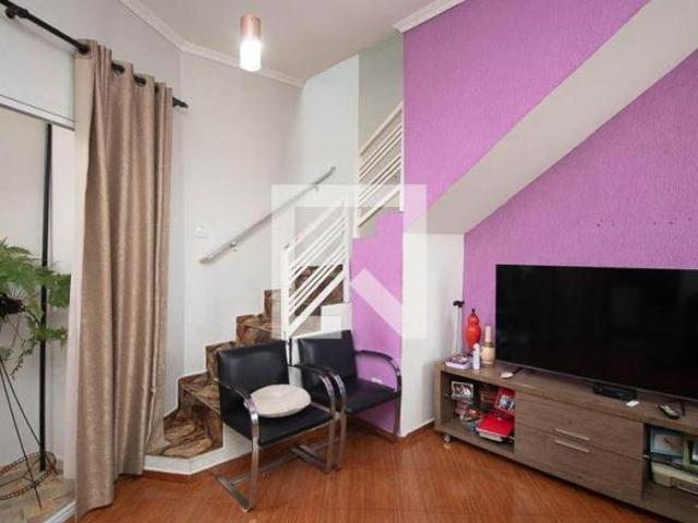 Casa à Venda Vila Constança, 5 Quartos, 240 m² São Paulo