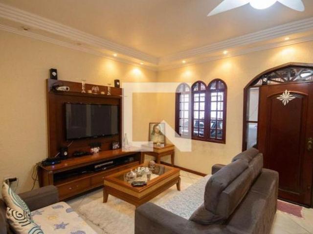 Casa à Venda Vila Constança, 6 Quartos, 147 m2