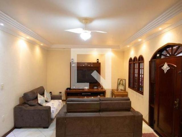 Casa à Venda Vila Constança, 6 Quartos, 147 m² São Paulo