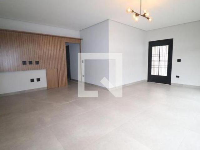 Casa à Venda Vila Curuça, 3 Quartos, 210 m² Santo André