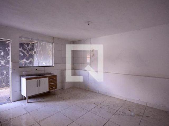 Casa à Venda Vila das Mercês, 2 Quartos, 400 m2