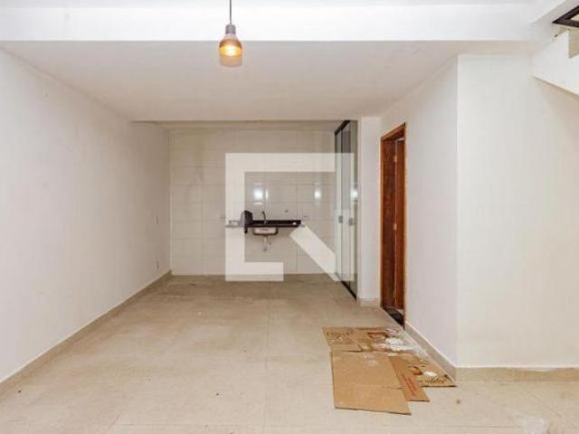 Casa à Venda Vila das Mercês, 2 Quartos, 64 m² São Paulo