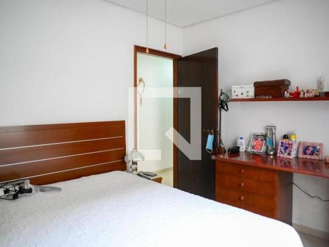 Casa à Venda Vila das Mercês, 2 Quartos, 150 m2