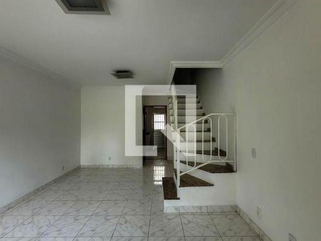 Casa à Venda Vila das Mercês, 2 Quartos, 150 m2