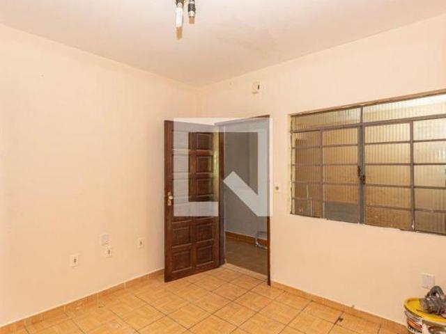 Casa à Venda Vila das Mercês, 2 Quartos, 168 m² São Paulo