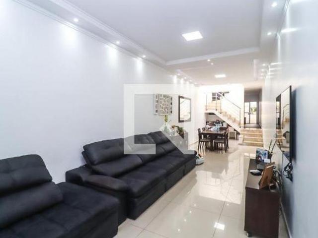 Casa à Venda Vila das Mercês, 3 Quartos, 180 m2