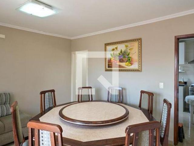 Casa à Venda Vila das Mercês, 3 Quartos, 198 m² São Paulo