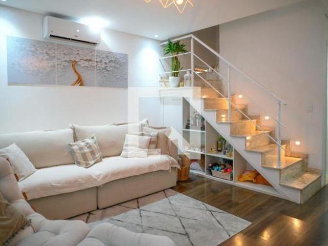 Casa à Venda Vila das Mercês, 3 Quartos, 225 m2