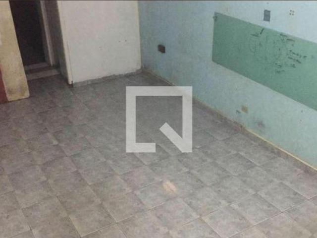 Casa à Venda Vila das Mercês, 3 Quartos, 240 m² São Paulo