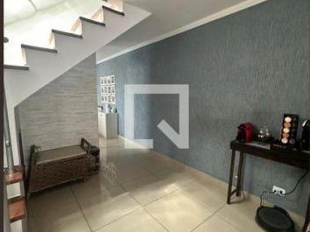 Casa à Venda Vila das Mercês, 3 Quartos, 250 m2