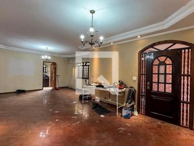 Casa à Venda Vila das Mercês, 3 Quartos, 260 m2