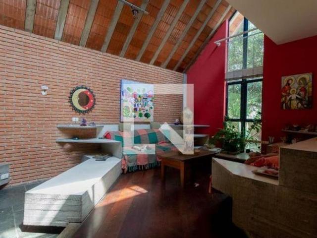 Casa à Venda Vila das Mercês, 3 Quartos, 280 m² São Paulo