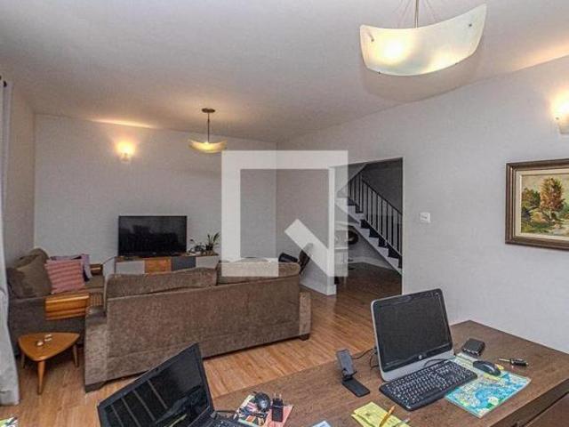 Casa à Venda Vila das Mercês, 3 Quartos, 300 m² São Paulo