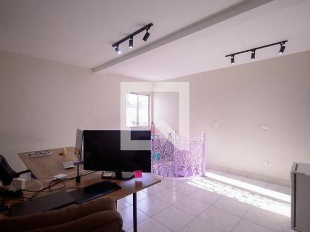 Casa à Venda Vila das Mercês, 4 Quartos, 170 m2