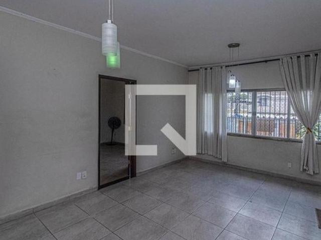 Casa à Venda Vila das Mercês, 4 Quartos, 270 m² São Paulo