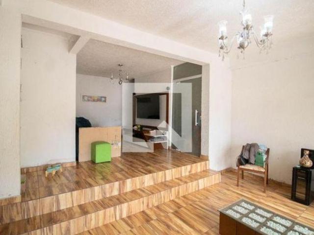 Casa à Venda Vila Dionísia, 4 Quartos, 110 m² São Paulo