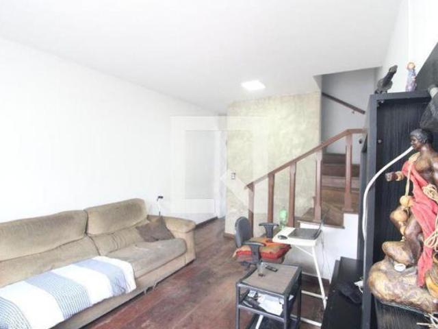 Casa à Venda Vila do Castelo, 4 Quartos, 220 m² São Paulo