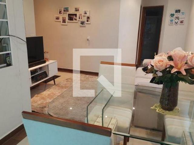 Casa à Venda Vila do Castelo, 6 Quartos, 220 m2