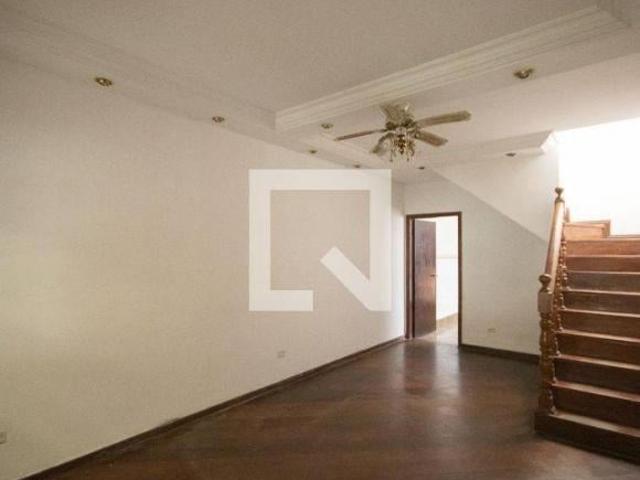 Casa à Venda Vila Ede, 3 Quartos, 130 m² São Paulo