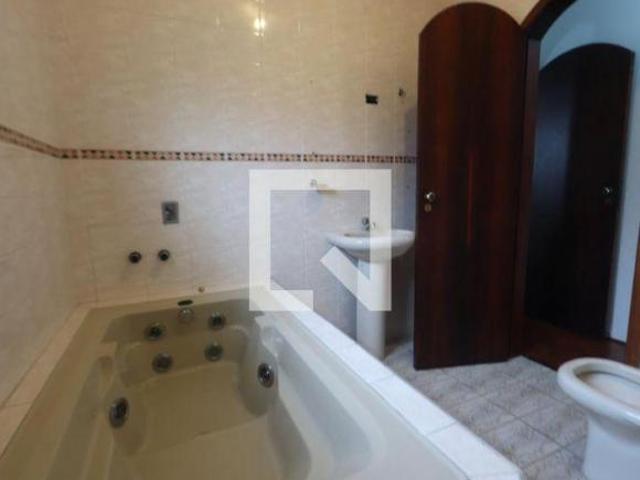 Casa à Venda Vila Ema, 3 Quartos, 140 m2