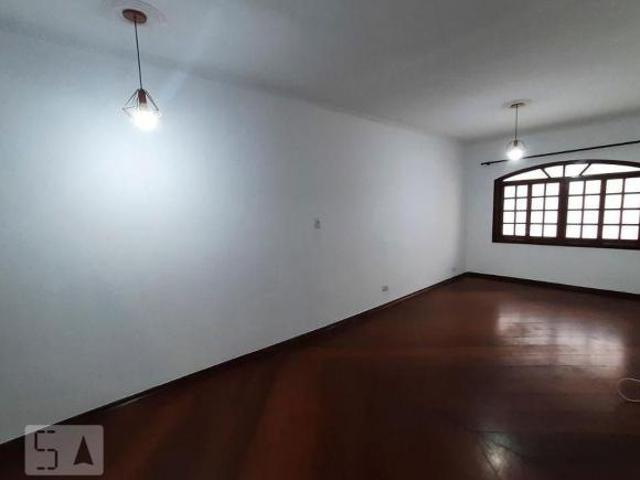 Casa à Venda Vila Ema, 3 Quartos, 180 m2