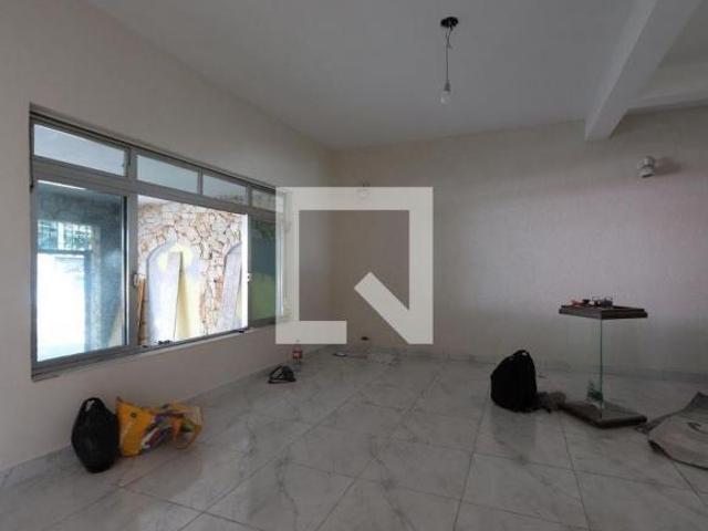 Casa à Venda Vila Ema, 3 Quartos, 240 m2