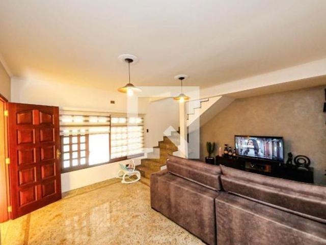 Casa à Venda Vila Ema, 3 Quartos, 200 m2