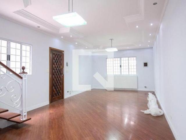 Casa à Venda Vila Ema, 3 Quartos, 227 m2