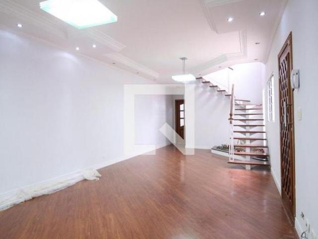 Casa à Venda Vila Ema, 3 Quartos, 227 m2