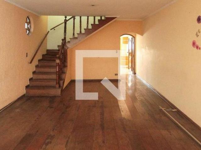 Casa à Venda Vila Ema, 3 Quartos, 300 m2