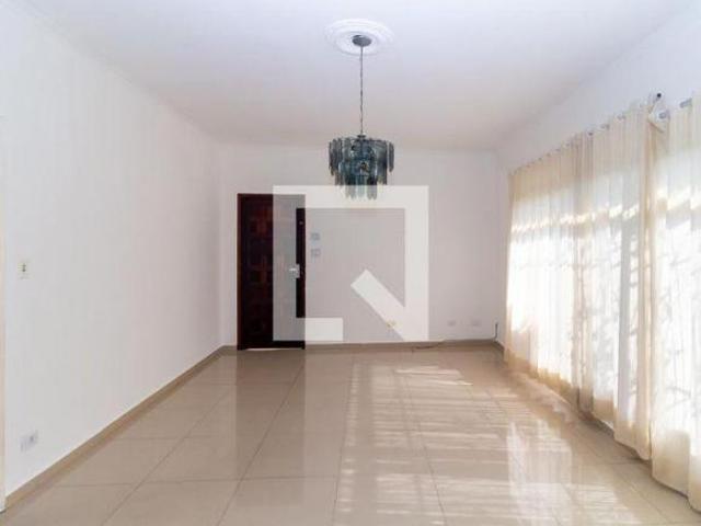 Casa à Venda Vila Ema, 3 Quartos, 300 m² São Paulo