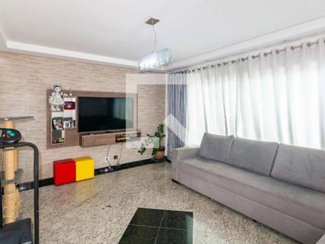 Casa à Venda Vila Ema, 2 Quartos, 140 m2