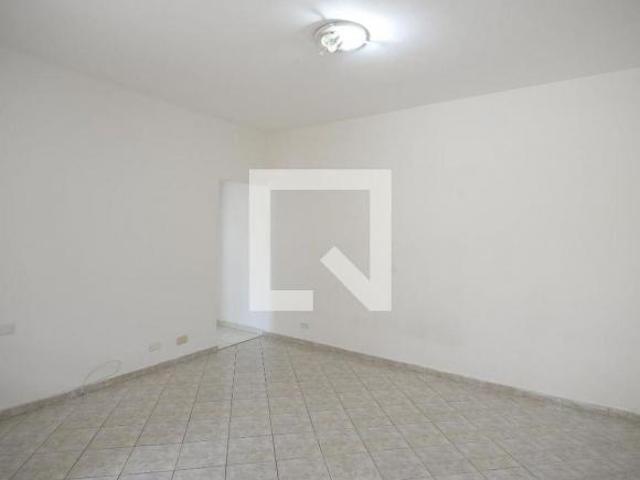 Casa à Venda Vila Ema, 2 Quartos, 150 m2