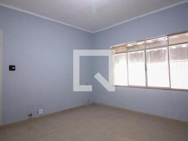 Casa à Venda Vila Ema, 2 Quartos, 160 m2