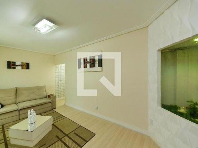 Casa à Venda Vila Ema, 2 Quartos, 200 m2