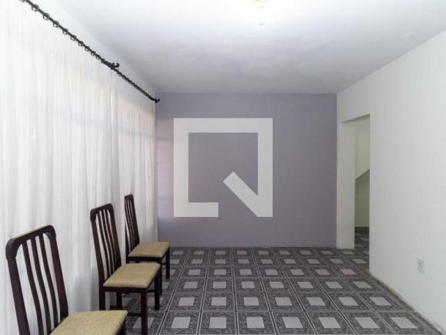 Casa à Venda Vila Ema, 2 Quartos, 310 m2