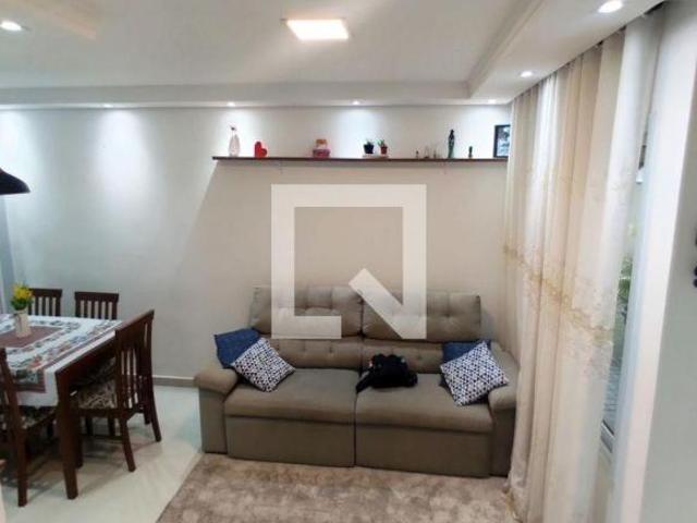 Casa à Venda Vila Ema, 2 Quartos, 67 m2