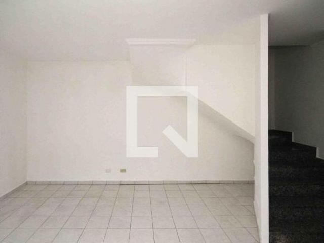 Casa à Venda Vila Ema, 2 Quartos, 70 m2