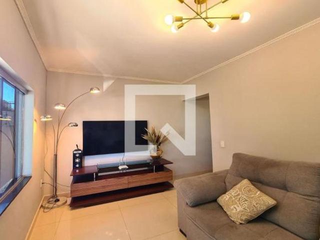 Casa à Venda Vila Ema, 5 Quartos, 230 m2