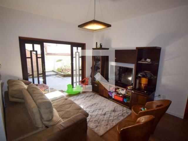 Casa à Venda Vila Esperança, 3 Quartos, 350 m2