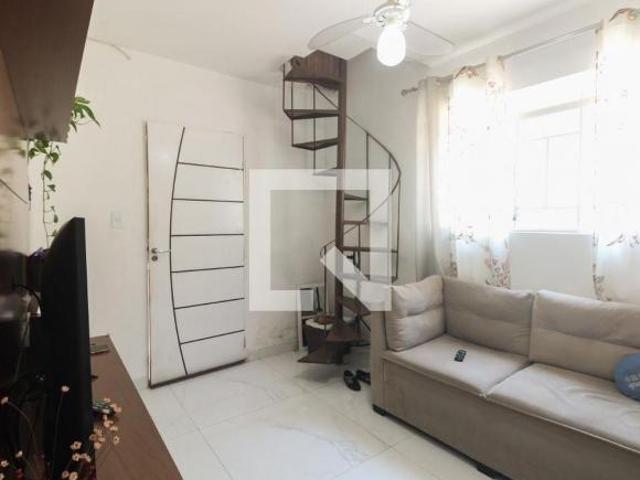 Casa à Venda Vila Esperança, 2 Quartos, 60 m2