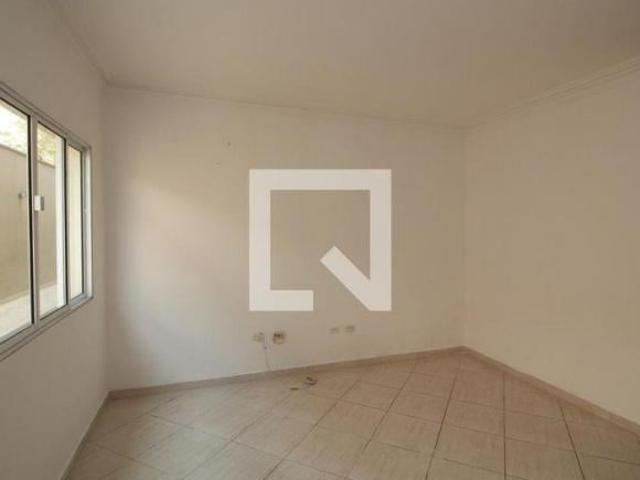 Casa à Venda Vila Esperança, 2 Quartos, 70 m² São Paulo