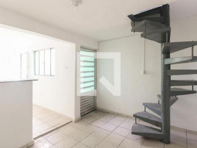 Casa à Venda Vila Esperança, 2 Quartos, 80 m2