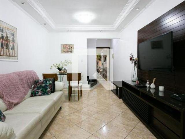 Casa à Venda Vila Esperança, 4 Quartos, 140 m² São Paulo