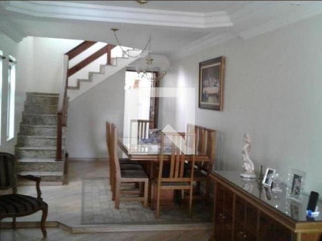 Casa à Venda Vila Esperança, 4 Quartos, 238 m² São Paulo