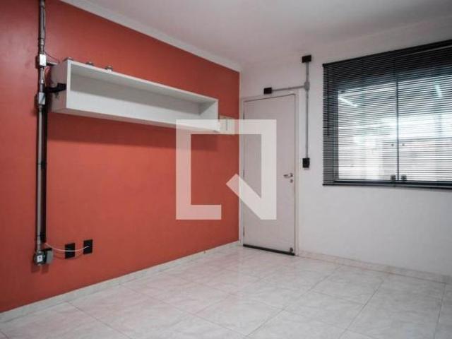 Casa à Venda Vila Formosa, 2 Quartos, 75 m2