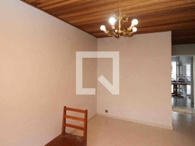 Casa à Venda Vila Formosa, 2 Quartos, 75 m² São Paulo